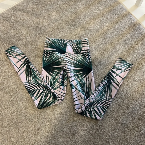 Goldsheep | Pants & Jumpsuits | Goldsheep Hamptons Palms | Poshmark